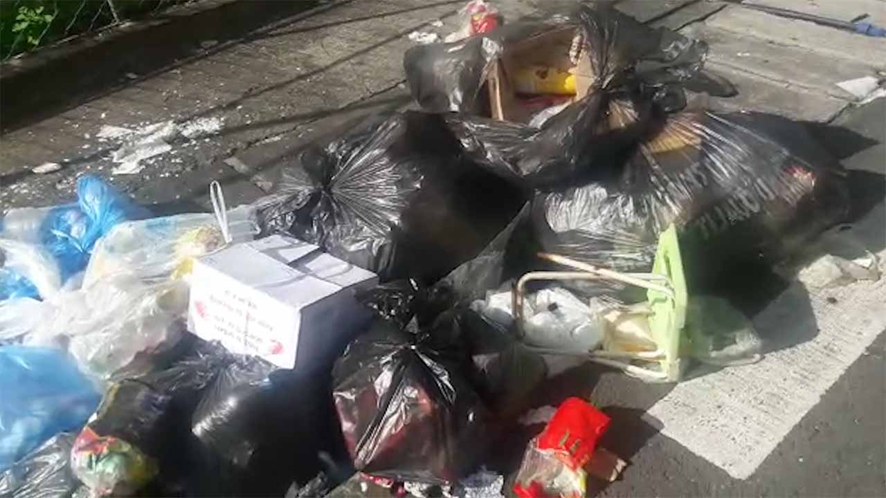 Déchets sur les trottoirs : l'incivisme a la vie dure sous le ...